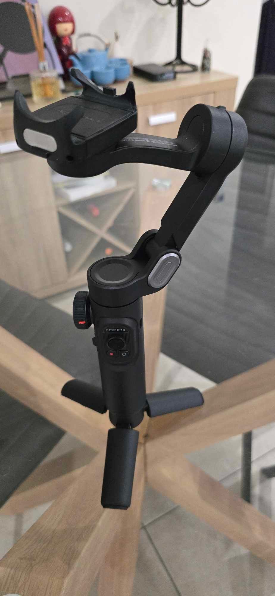 Product Review: Aochuan Smart XE 3 Axis Gimbal – Adrian Matthiassen ...